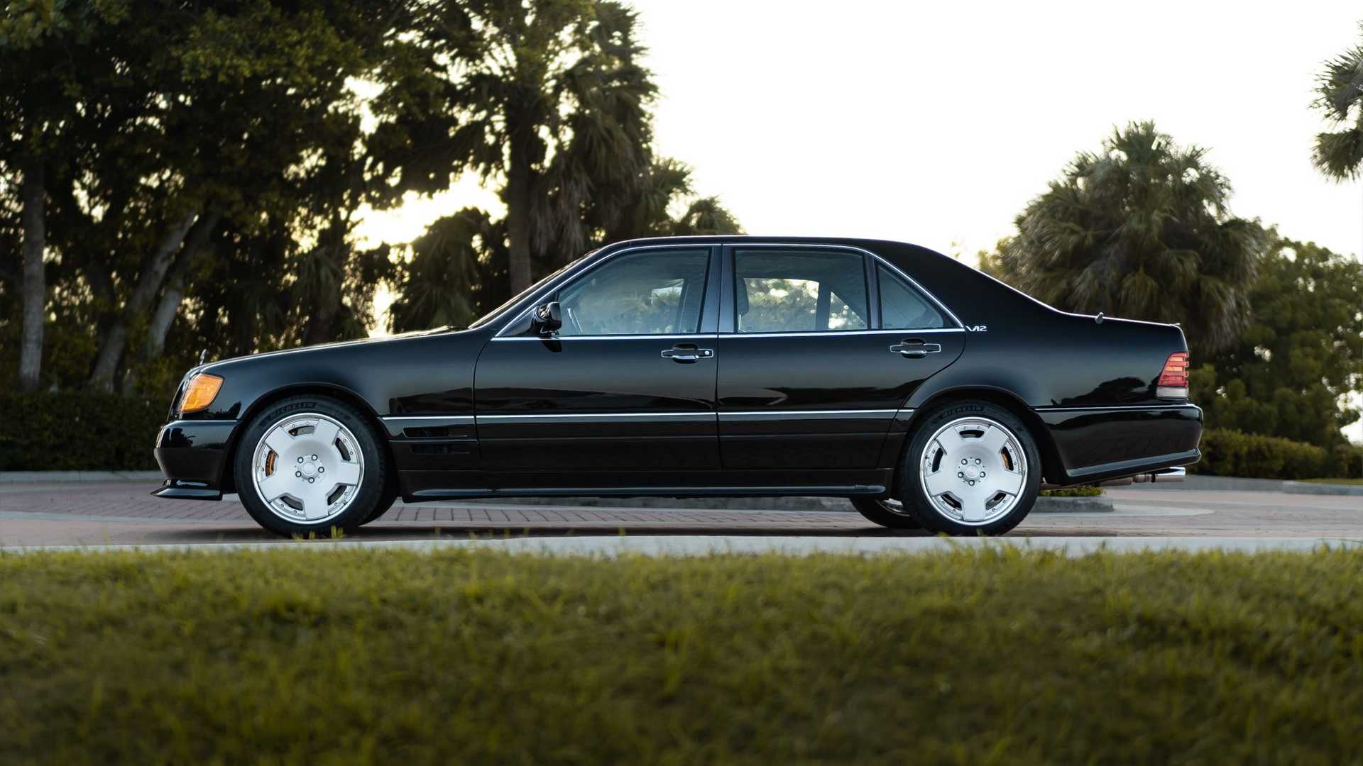 1992 წლის Mercedes Benz 600 Sel Restomod ს 7 6 ლიტრიანი V12 და 615